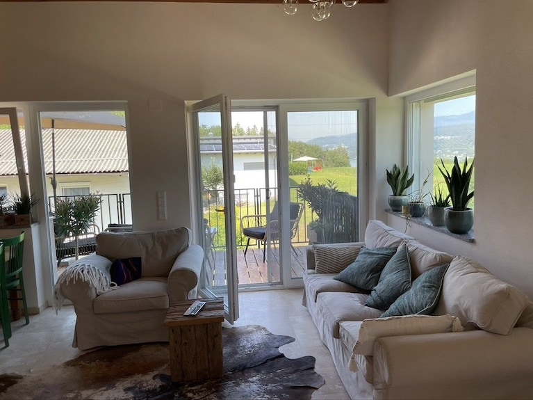 Holiday Home 'Casa Tapeo' With Lake View, Shared Pool And Wi-fi - Wörthersee