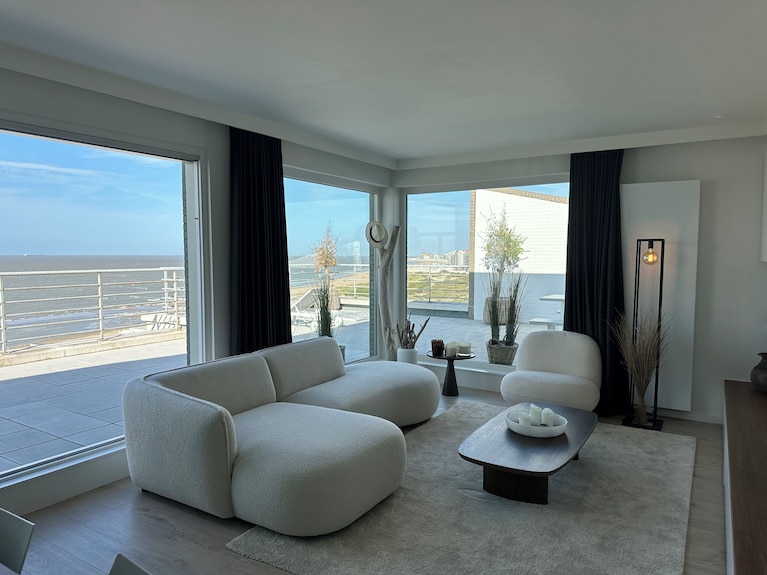 Magnifique Penthouse Front De Mer Vue Mer Except 90 M2 De Terrasse 2 Garages. - Bruges