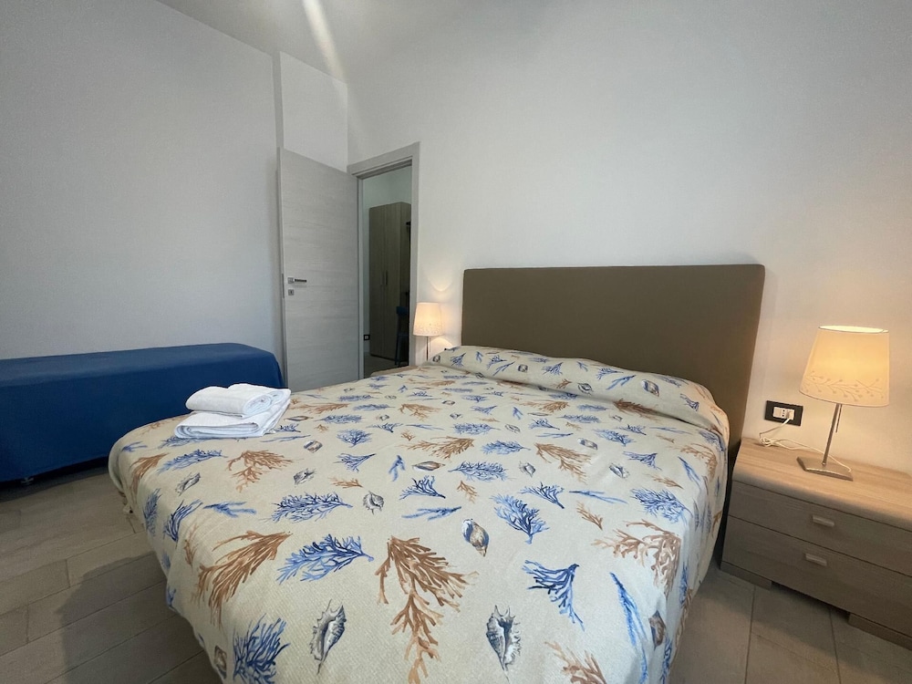 Ferienwohnung Chiavari Für 1 - 4 Personen Mit 2 Schlafzimmern - Ferienwohnung - Chiavari