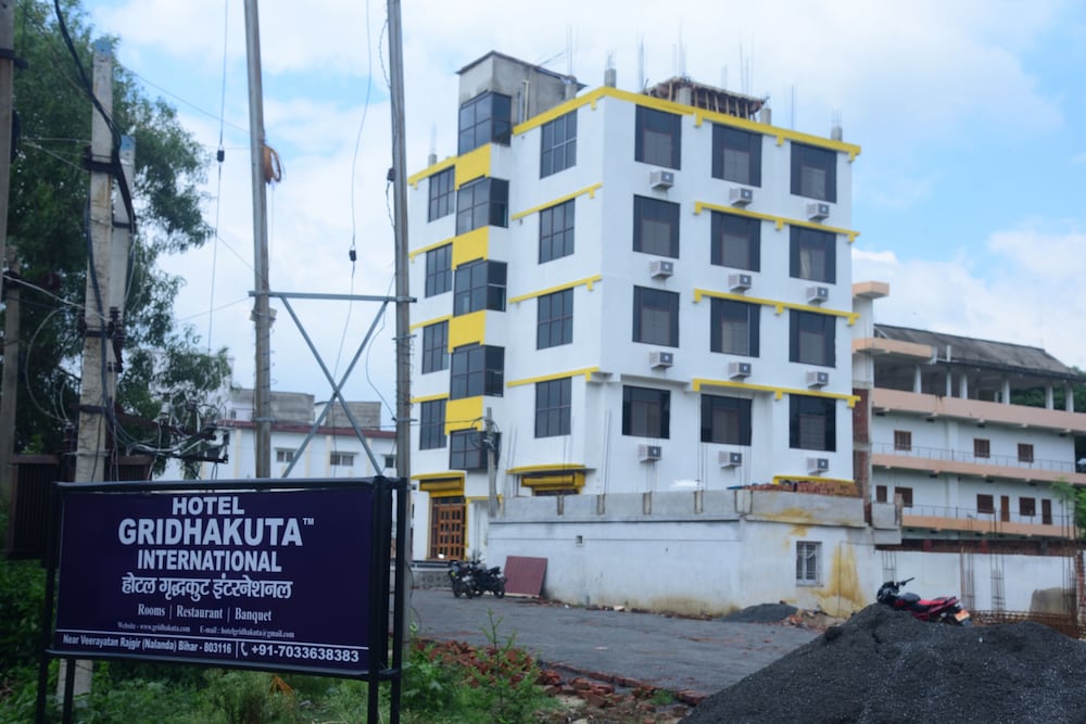 Hotel Gridhakuta International - Rajgir