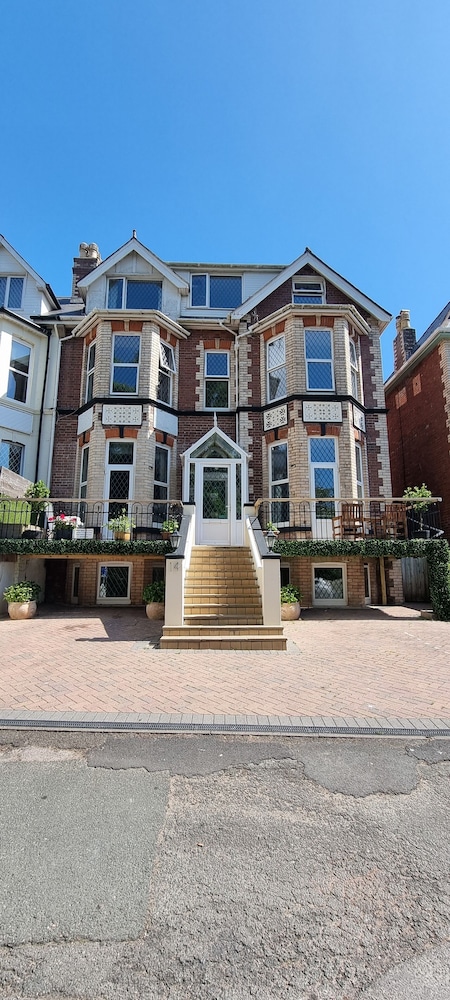 Rowcroft Lodge - Paignton