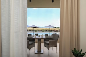 Apartamento luxo, vista para o mar | Terraço/pátio