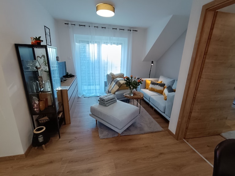 Dein Ruhiges Traumhaus In Tata, In See- Und Golfplatznähe Für Max 8 Gäste - Tata