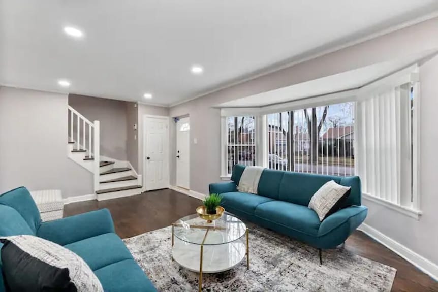 A Home Away From Home! - Pullman - Chicago