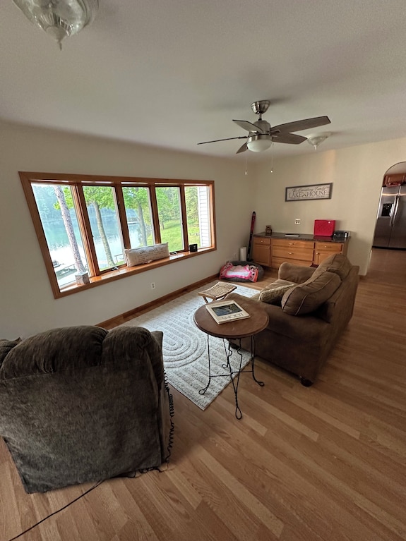 Lake Life! Best Life!!!\nspacious Lake House On Sparkling Clear Long Lake!\n - Apache Lake, Hillman