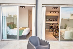 Apartamento superior | Terraço/pátio