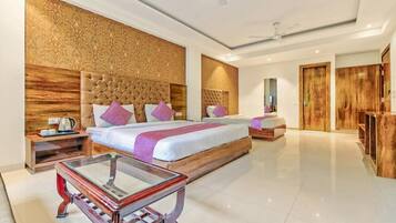 Quarto Familiar | Roupa de alta qualidade, camas de colchão viscoelástico