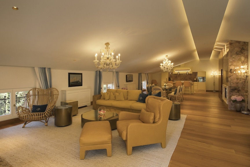 Excellent Mali Losinj Villa | Villa Seabreeze | 7 Bedrooms | Breathtaking Views - Veli Lošinj