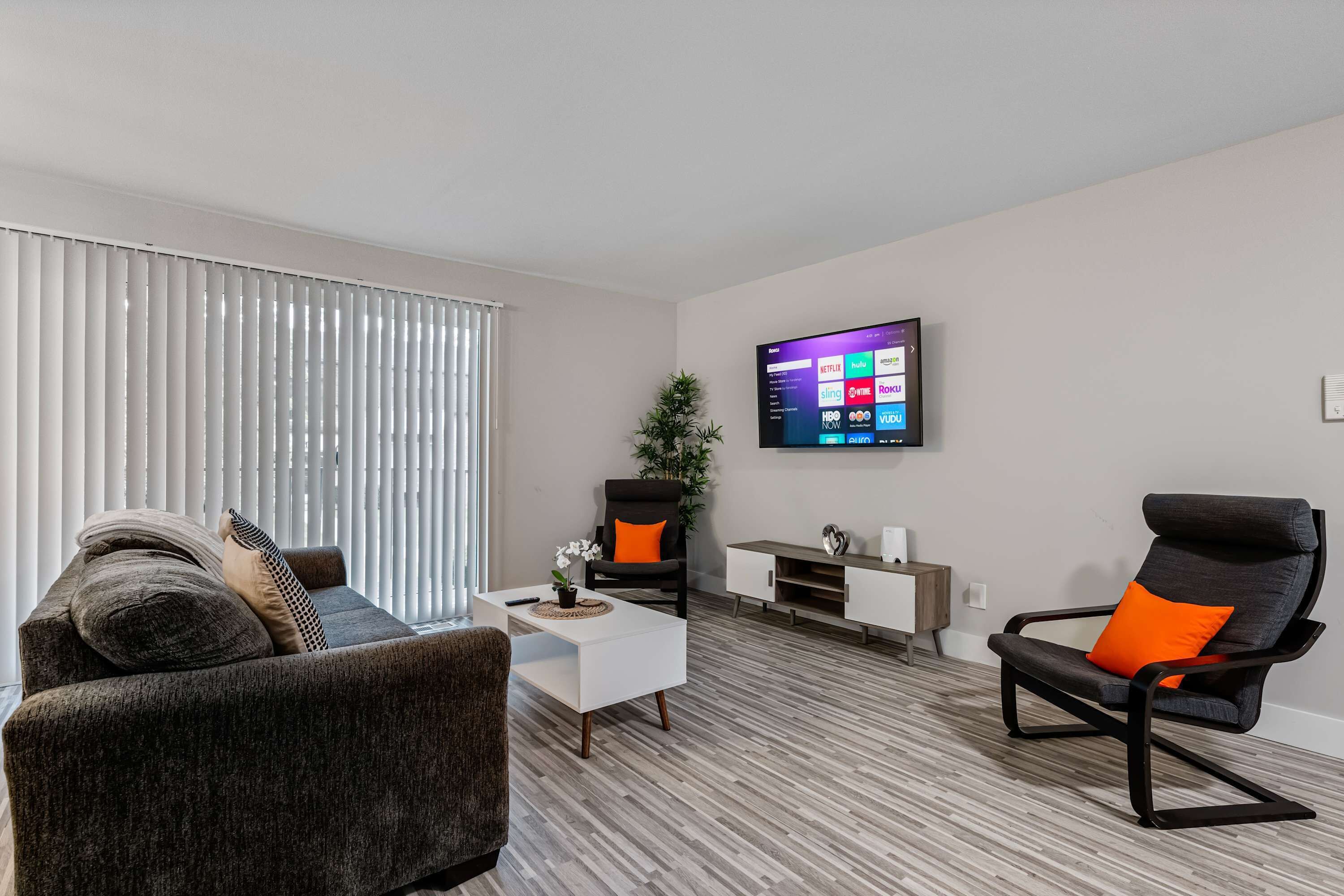 The Perfect Stay Cozy Clean Convenient - Rochester Hills, MI