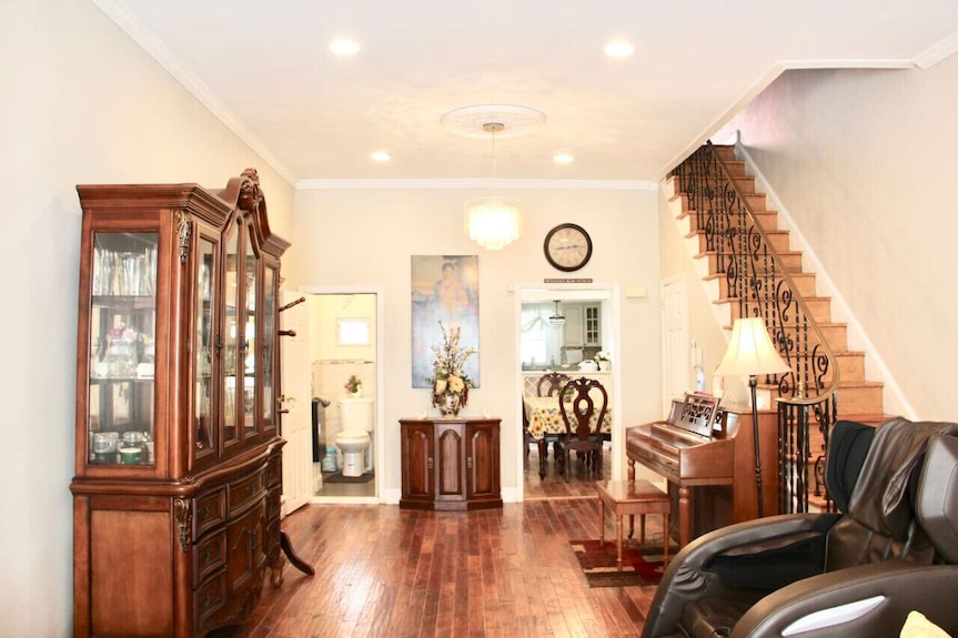 Golf, Soccer & Cruise Stay|stylish Philly Townhome - Camden, NJ