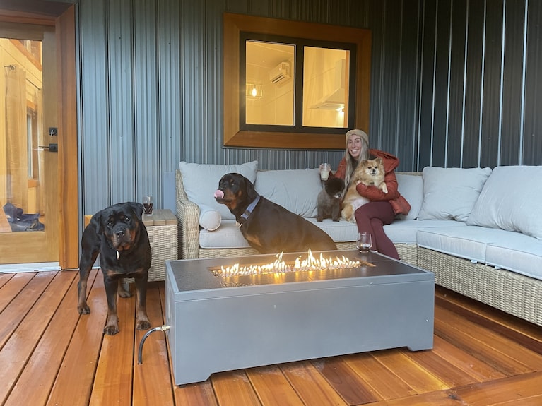 "Charming Cabin's Retreat: Pet-friendly Haven With Sauna, Close To Stores, Lakes - Vancouver Island