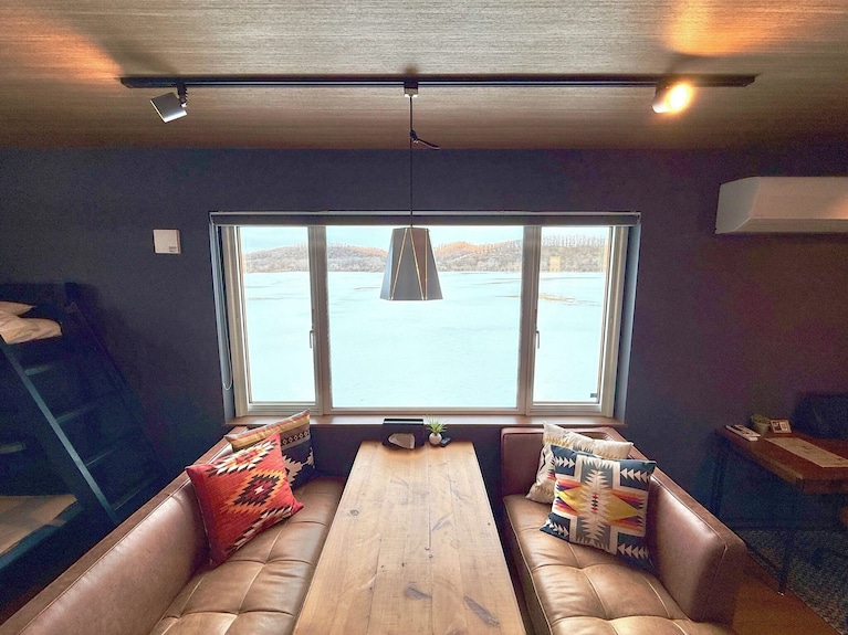 Superior Villa Building C With Bath And Toilet / Kawakamigun Hokkaidō - Hokkaido