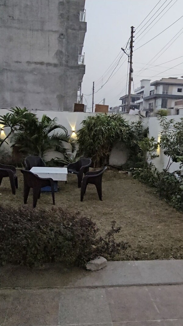 Bunk House Villa - Noida