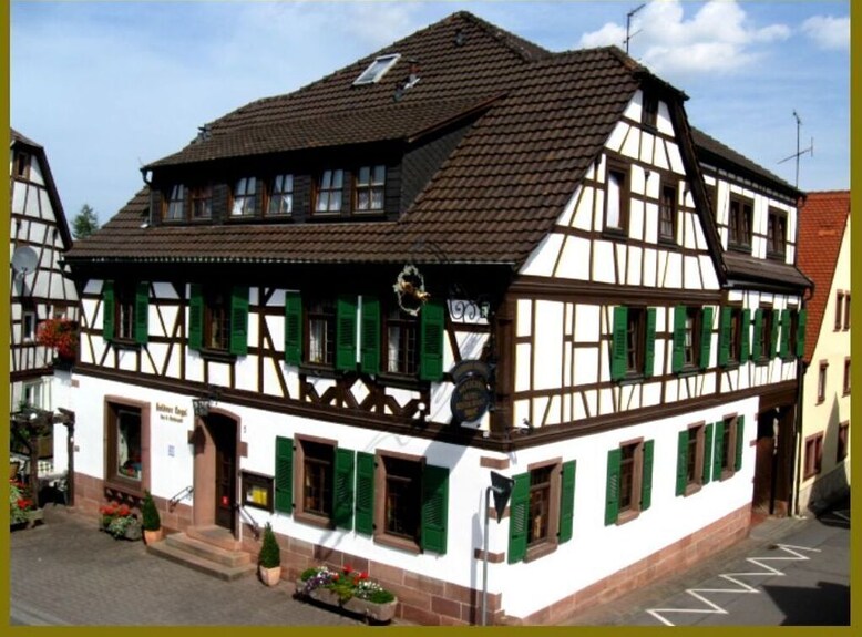 Dreibettzimmer Nr. 26 - Goldner Engel, Restaurant - Hotel - Metzgerei - Bavaria