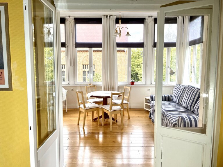 Appartement Xxl - Ferienwohnung Am Theater Haus Olaf Palme 1 - Stralsund