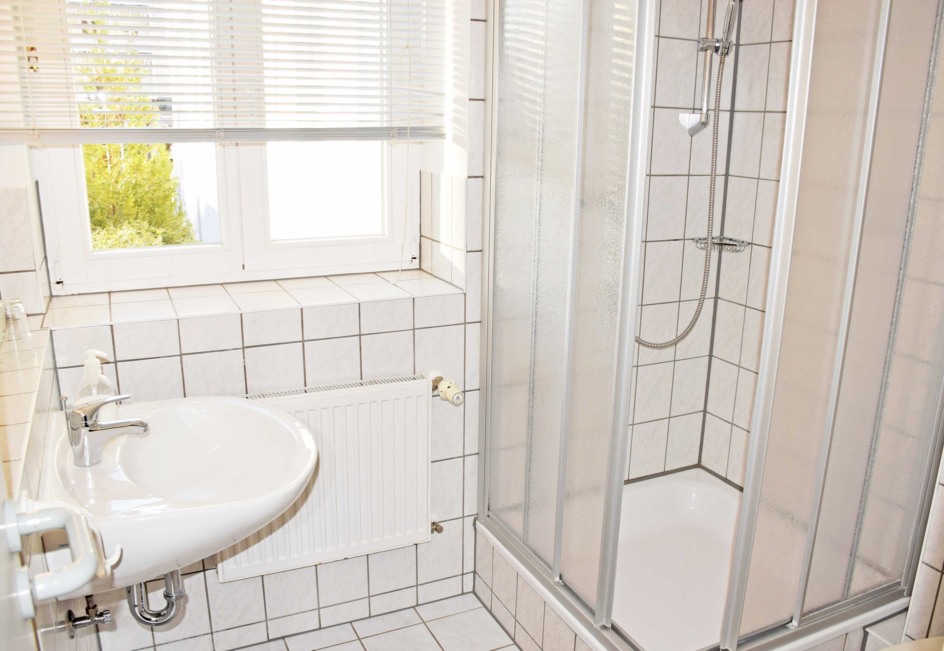 Einzelzimmer 03 - Appartementhaus Sellin In Stil Der Bäderarchitektur - Sellin