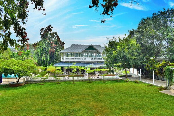 Mgm Whispering Wind's Yelagiri - Yelagiri