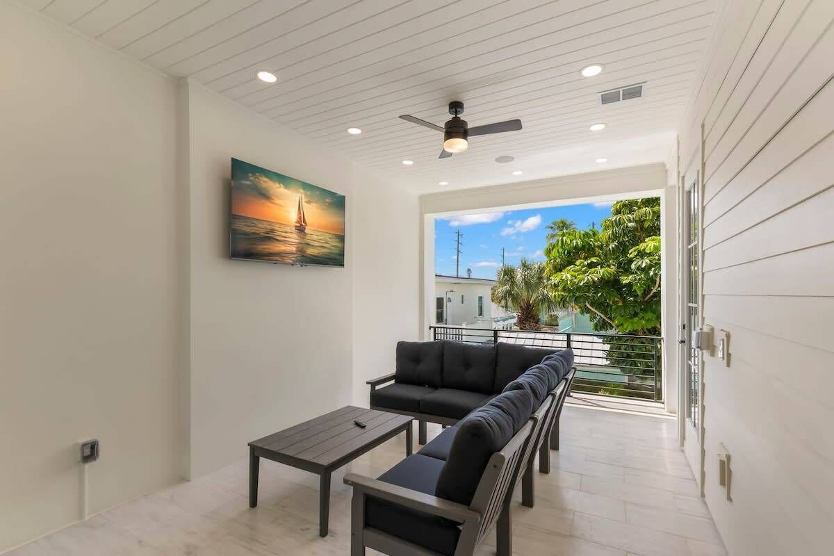 Onyx House At The Gemma - Clearwater Beach, FL