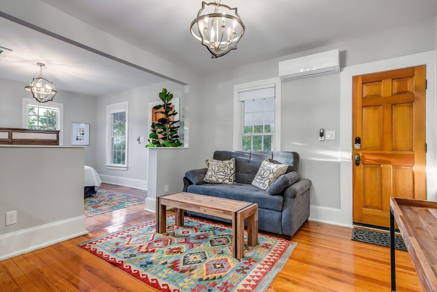 20% Off April! Marble Falls Suite, 1 Block To Dt - Lake Travis, TX