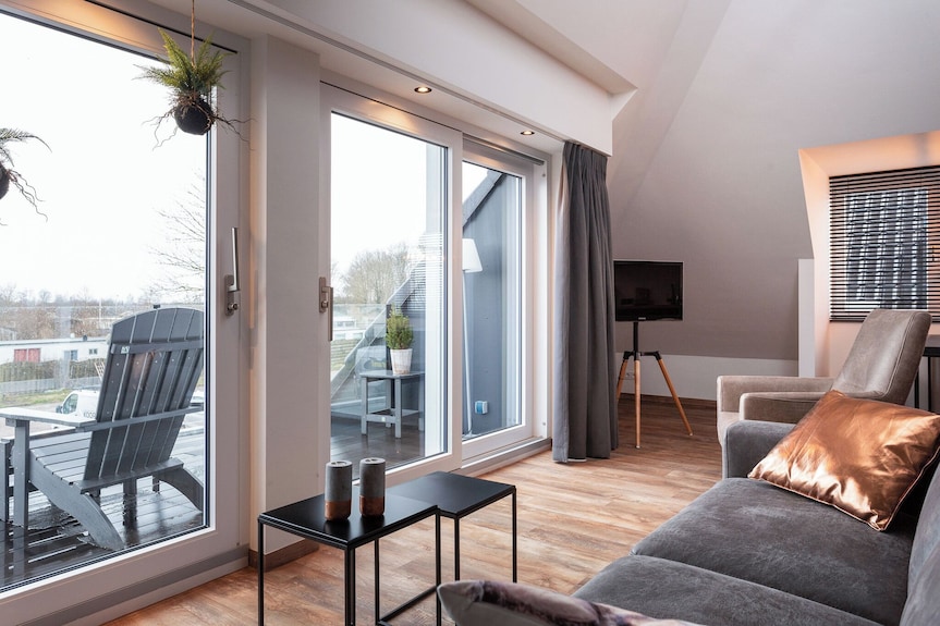 Holiday Apartment - Paviljoenwei 12 | Offingawier - Sneek