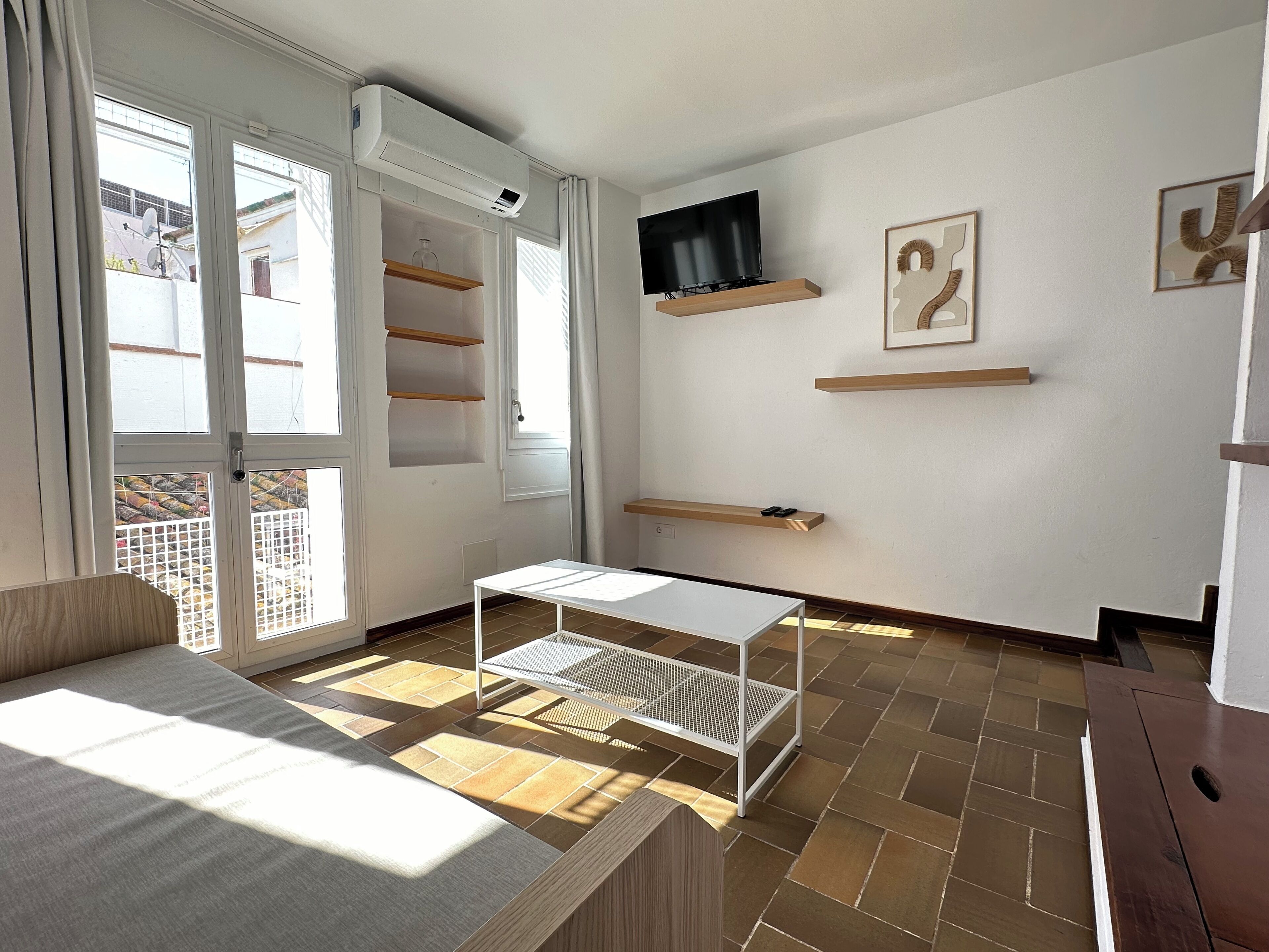 Porthos 112 - One Bedroom Apartment, Sleeps 4 - Roses