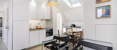 Apartamento (Anjos 3) | Área de estar