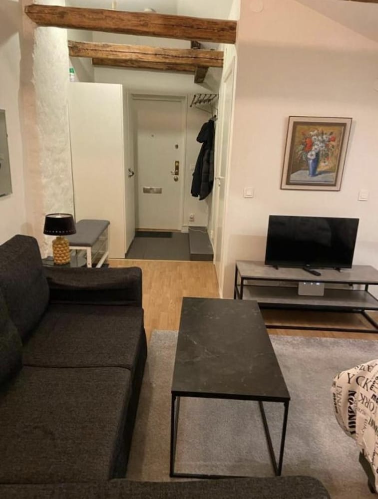 Attic Floor In Stockholm City 918 - Stockholm