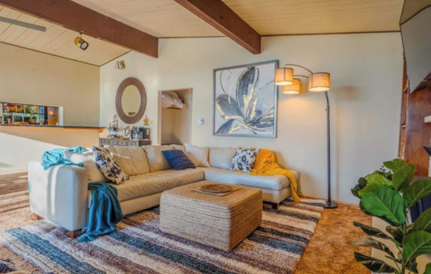 Escape To Our 2br Long Lake Waterfront Home With Private Dock, Direct Lake Access, And Serene Views. - Olympia