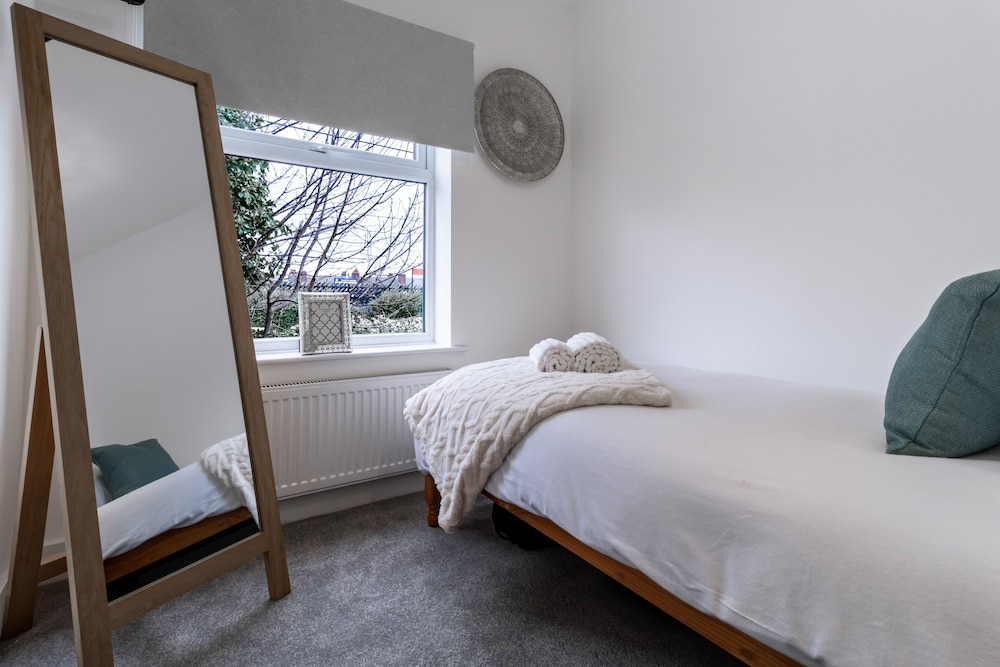 Railway Retreat - Barnsley