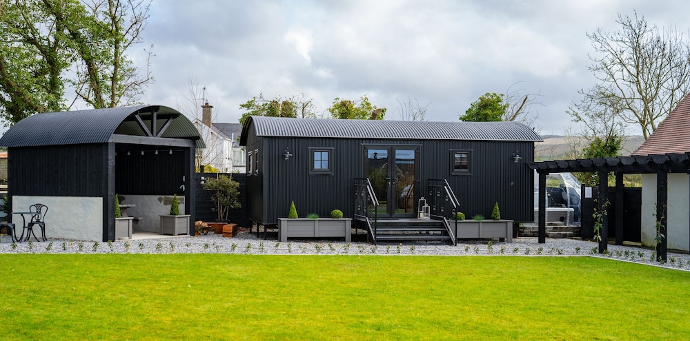 Charming Lodge In Limavady - Northern Ireland
