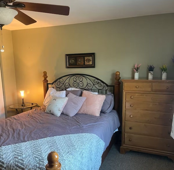 Niagara Falls Is Only 30minutes Away.airport 4 Min Away. Family & Pet Friendly! - ランカスター, NY