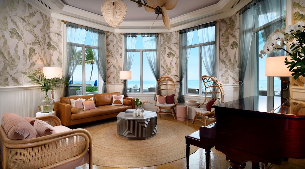 Beautiful Views From An Oceanfront Guestroom In Pelican Grand Beach Resort - Fort Lauderdale