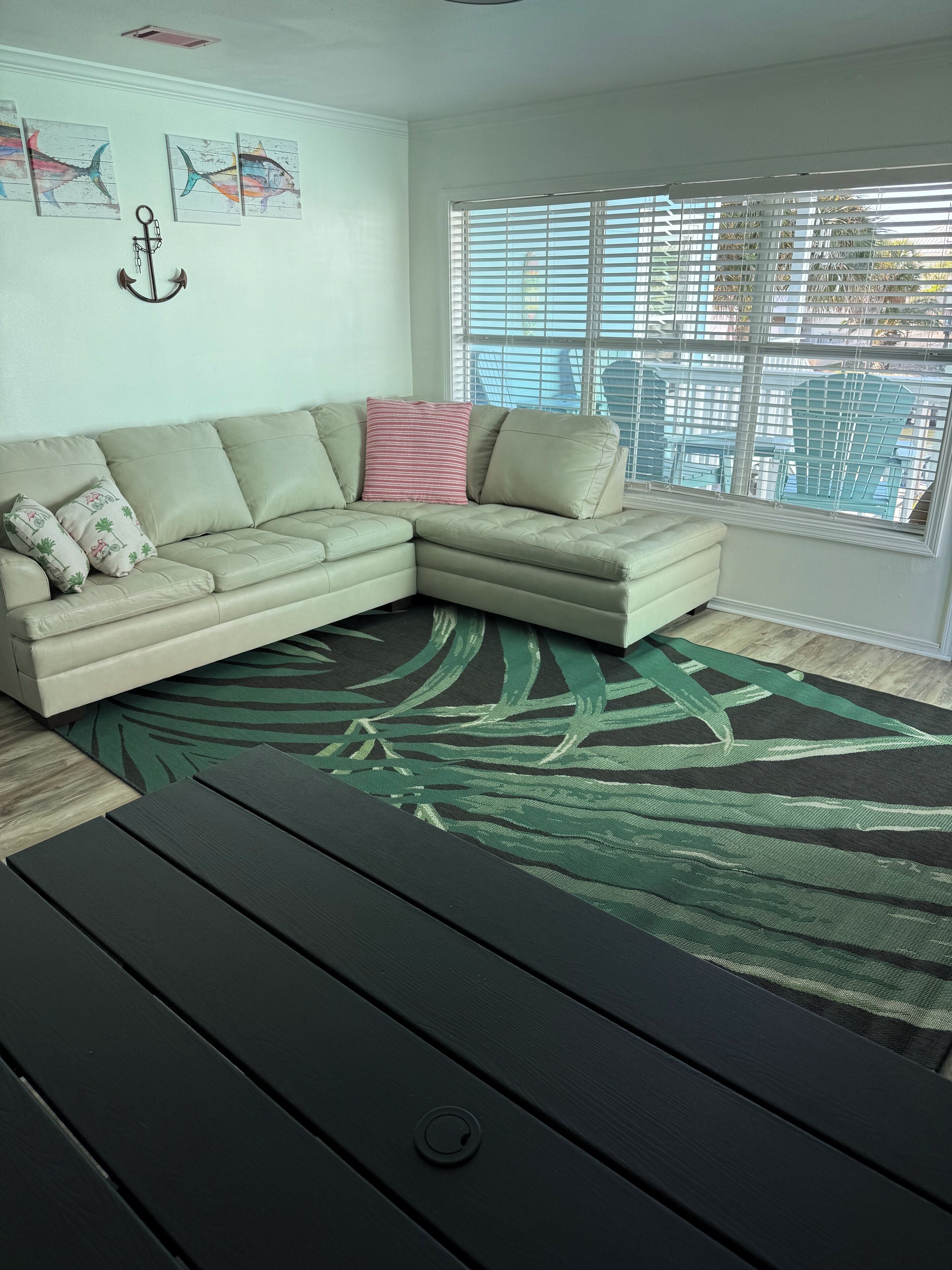 The Salty Flamingo On The Canal- Walk To Beach In Min.your Flock Is Welcomed! - Pensacola Beach, FL