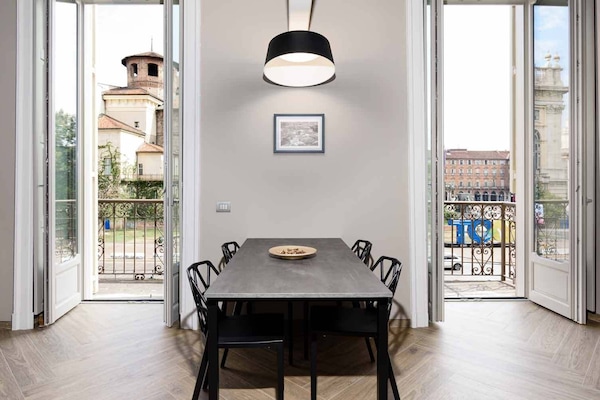 Appartamento San Lorenzo | Sala de estar | Televisor de 45 polegadas com canais via satélite