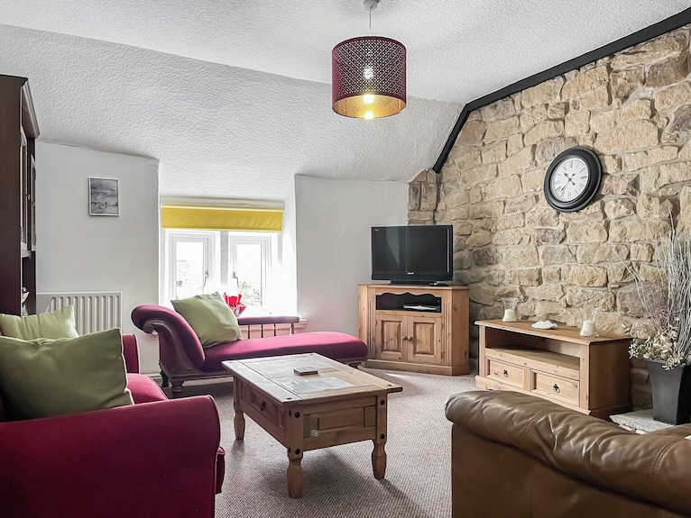 2 Bedroom Accommodation In Matlock - 체스터필드