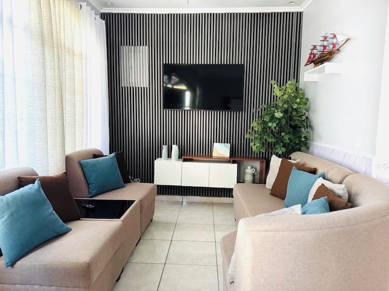 Stunning Pool House Short Distance From The Beach. Best Place To Relax! - Puerto Cortés