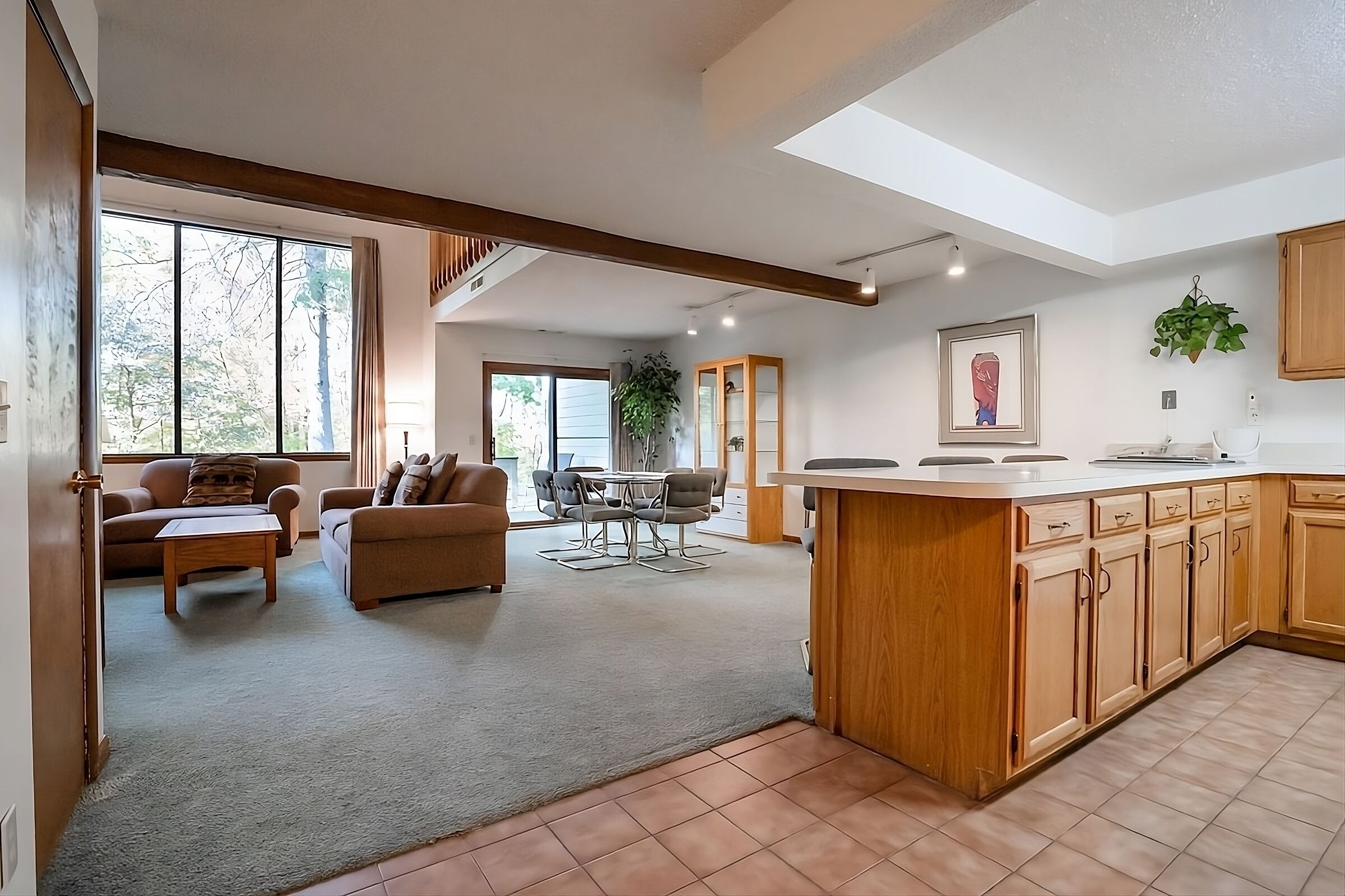 2 Bedroom W/full Kitchen, Outdoor Terrace And Free Parking! - French Lick, IN