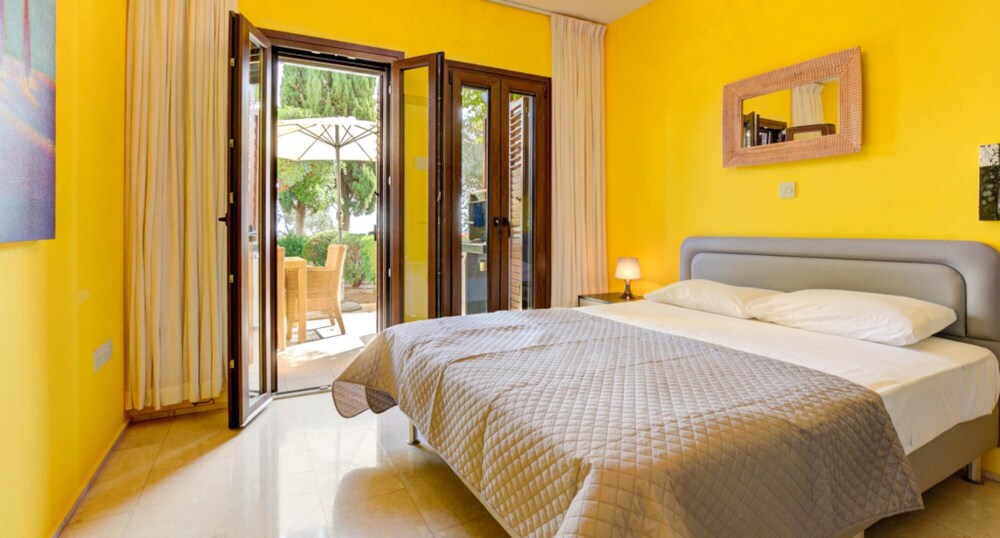 Ground Floor Apartment With Golf And Sea Views - Roudias Aphrodite Hills Resort - Cyprus