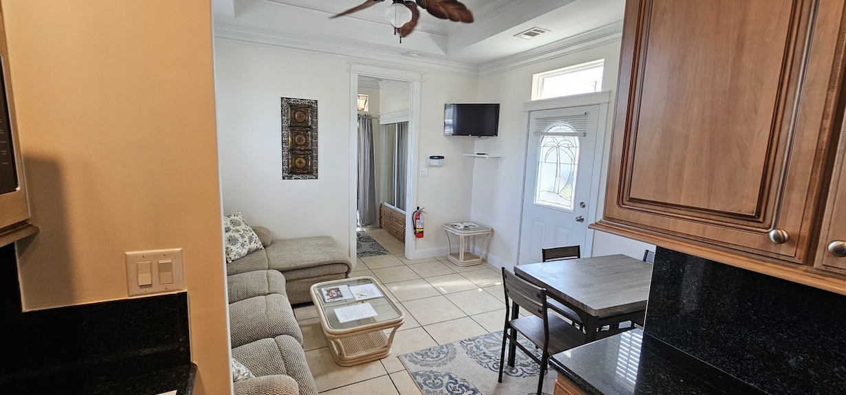 Spacious 2 Bedroom House In Disney Area 5 Star Rated Mill Creek Resort 2772 W - Orlando International Airport (MCO)