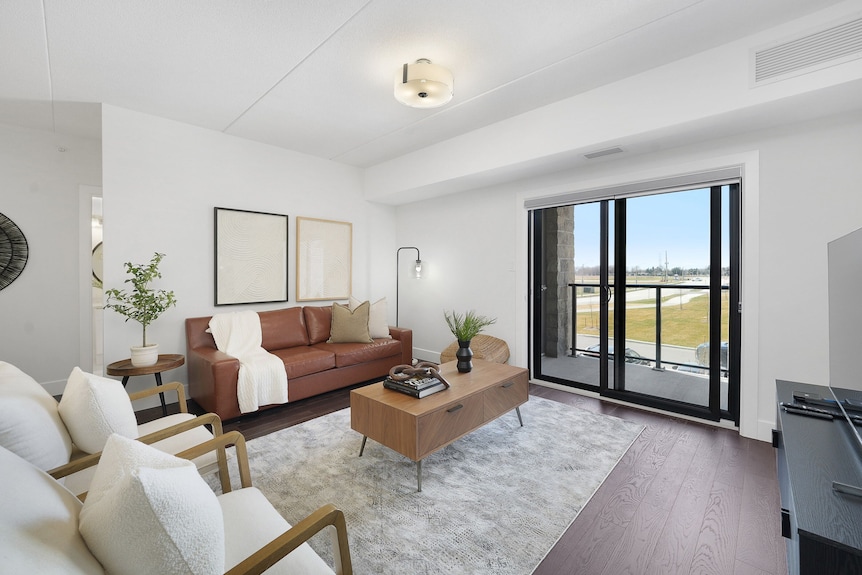 Luxury Condo Windsor/lasalle Ontario - Windsor, ON, Canada