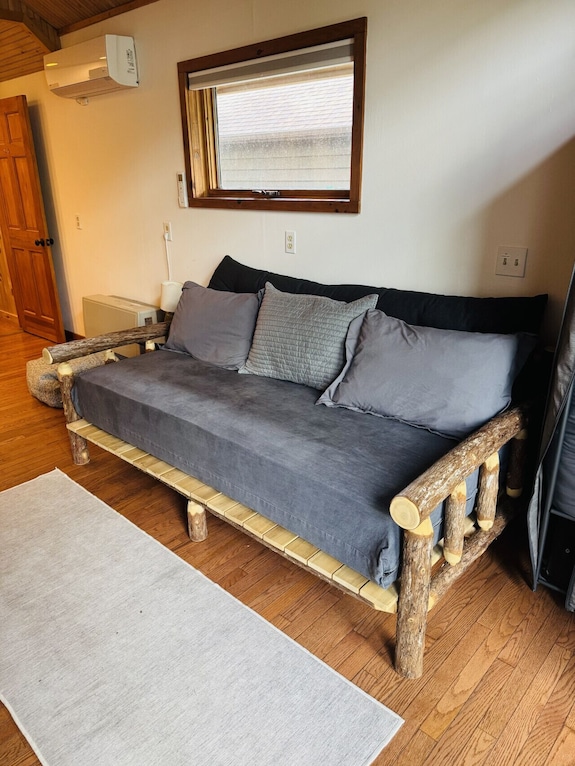 Xplorer I - Keene Ny - Adirondack Mountains