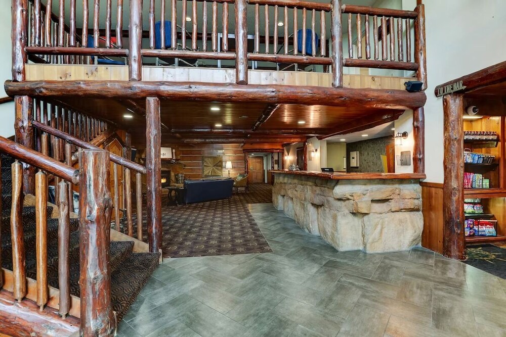 Scenic Riverside Suites: Your Award-Winning Escape Awaits | 4 Units ...