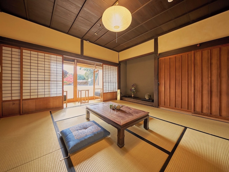 Nonsmoking A Spacious Space With A Historical Atmosphere Rental Of The Whole Building For Up To - Rent A Whole House / Kanzaki-gun Hyōgo - 姬路市