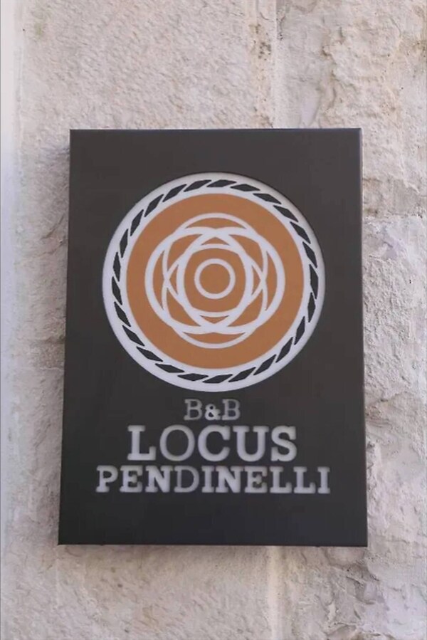 Locus Pendinelli Trani 53-the Philosophy Of A B&b, The Details Of A Hotel!!! - Trani