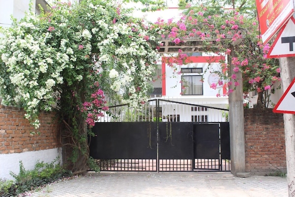 Happy Home Living - Guwahati