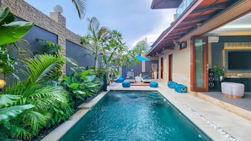 Piscina externa