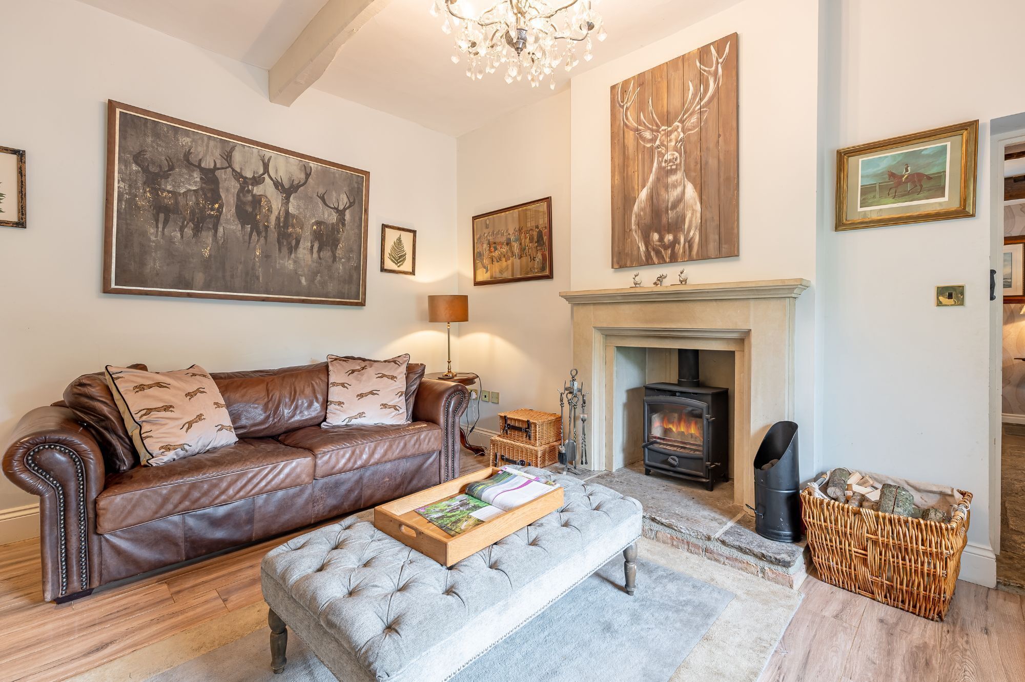 Sun Hill Farmhouse -  A Cottage That Sleeps 10 Guests  In 5 Bedrooms - Leyburn