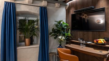 Apartamento superluxo | 1 quarto, cofres nos quartos, escrivaninha