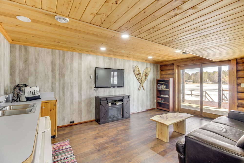 Lakefront Park Rapids Cabin W/ Decks & Boat Dock! - Park Rapids, MN