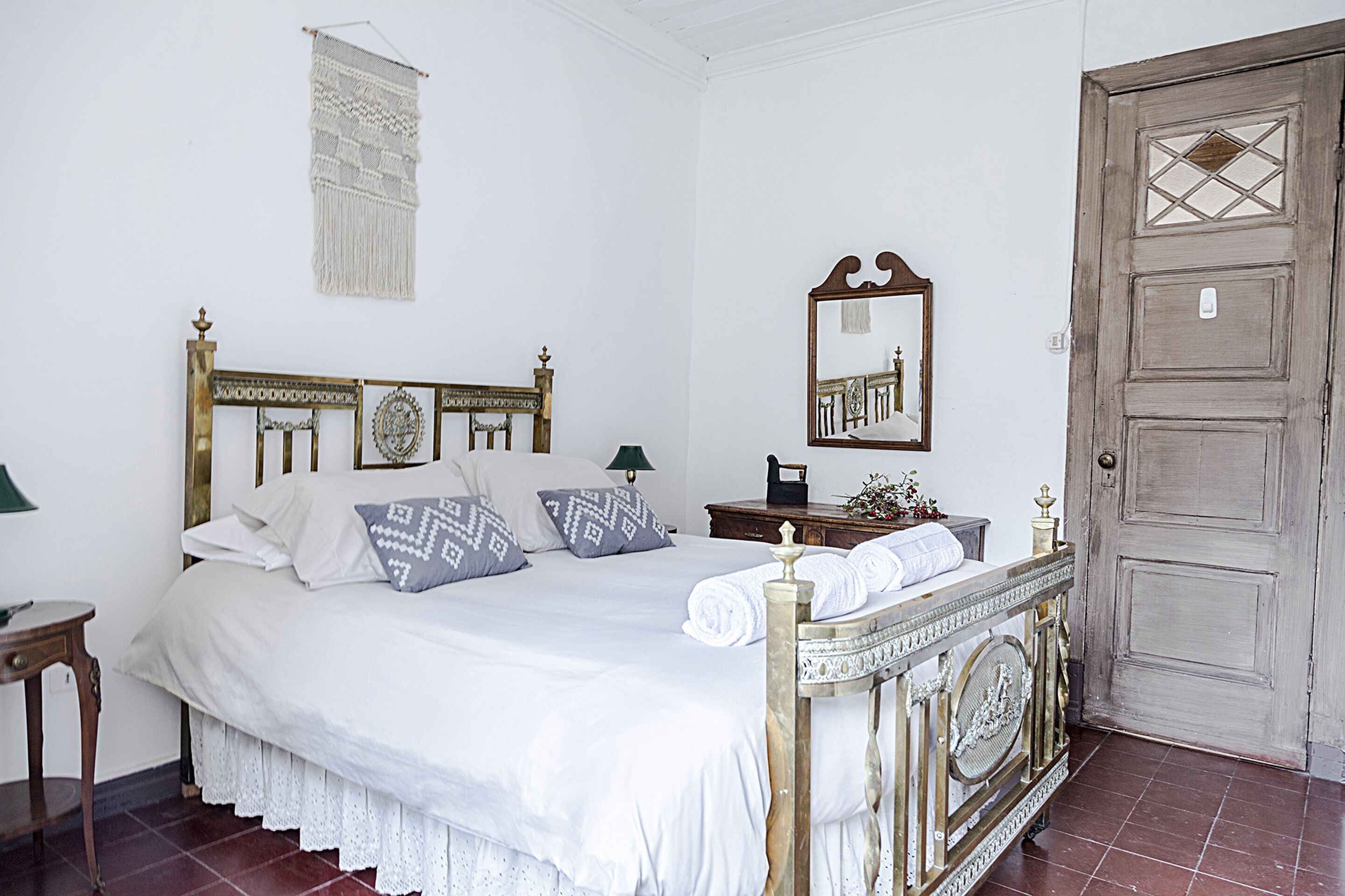 Quarto luxo, 1 quarto, vista para a montanha | 1 quarto, Wi-Fi de cortesia, roupa de cama